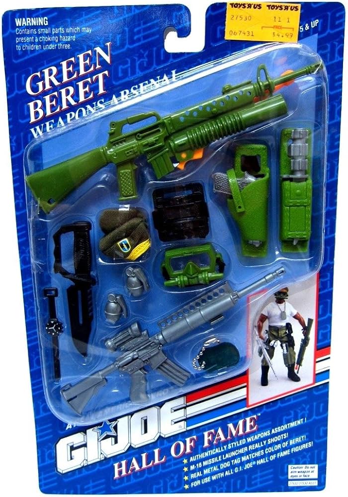 GI Joe Hall of Fame Green Beret Weapons Arsenal (Damaged Card)