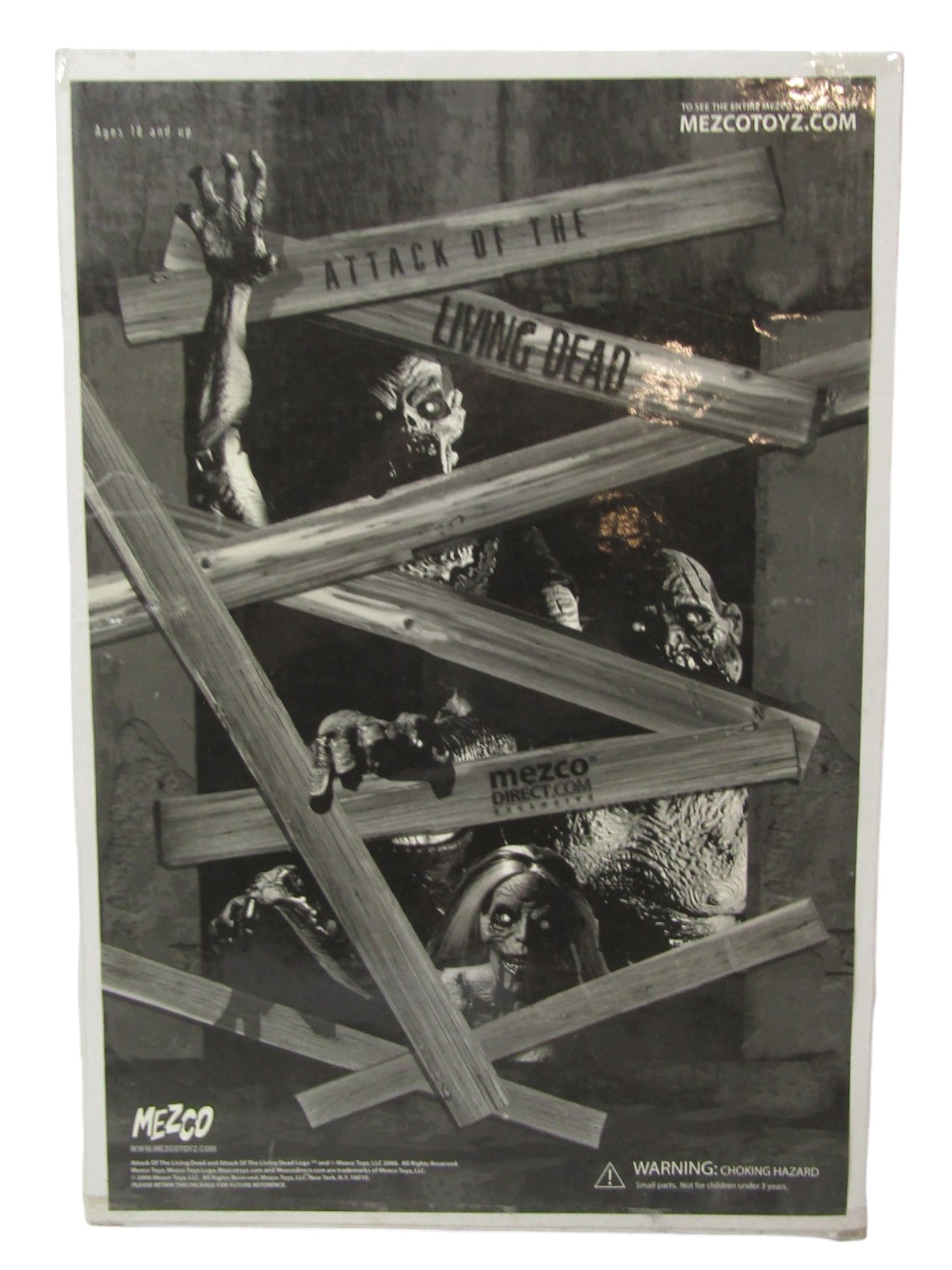 Mezco Direct Attack of the Living Dead (Black & White Exclusive)