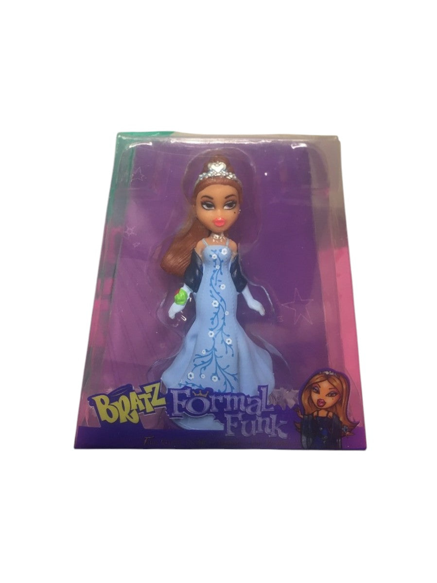 Bratz Flashback Mini Series 3 Formal Funk Yasmin Miniature